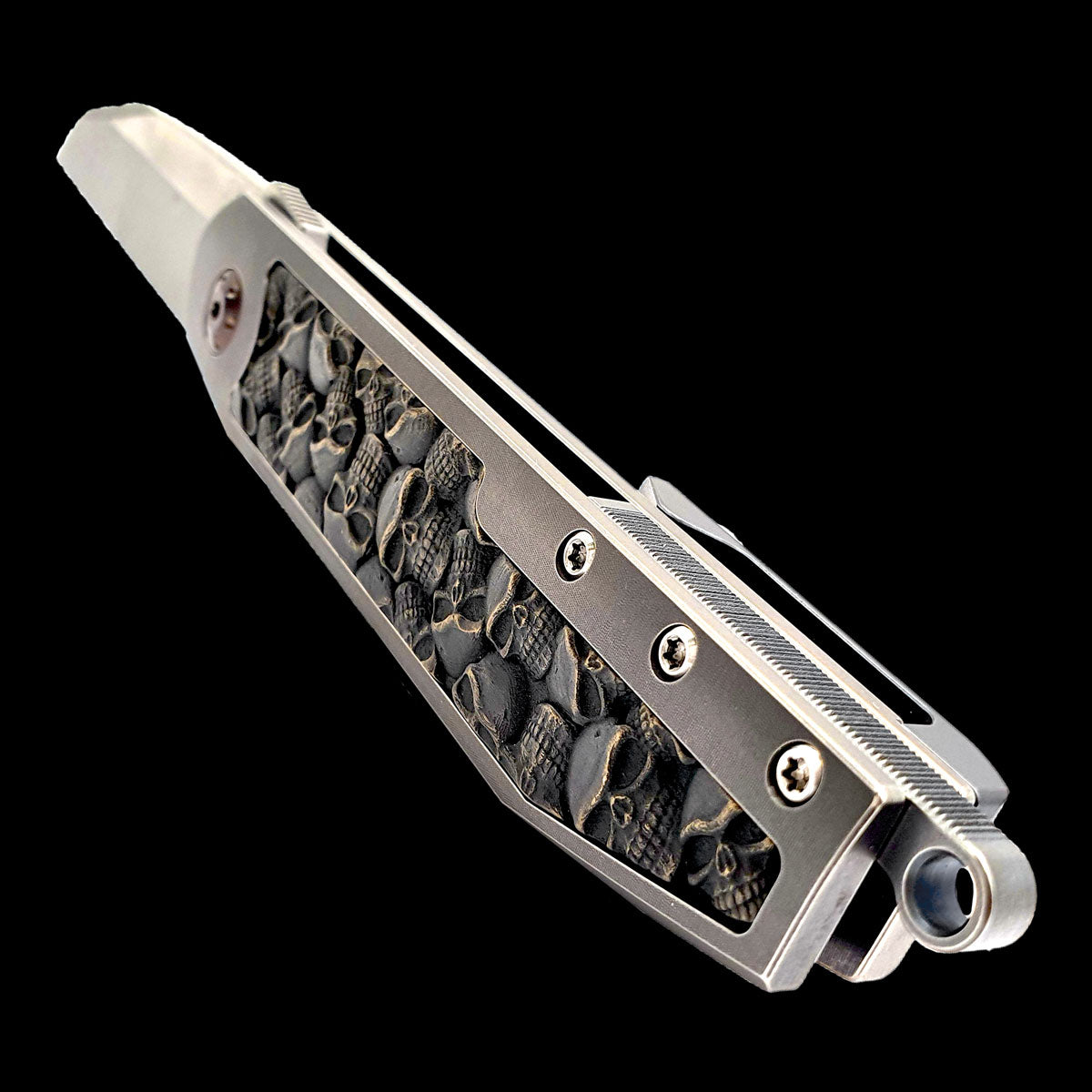 "The Crow Custom Catacombs" Knife